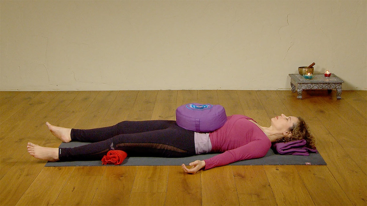 Yoga + breath: Deepen your breath | Ekhart Yoga Yoga + breath: Deepen your breath | Ekhart Yoga